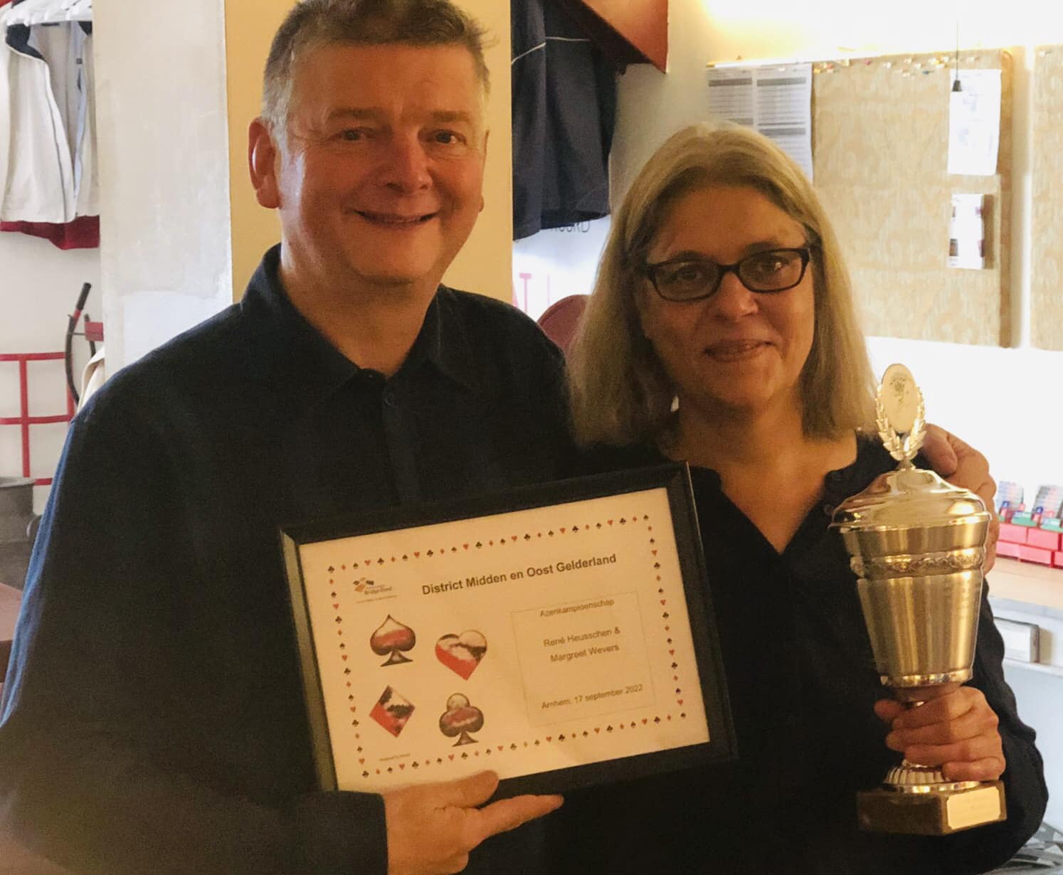 Interbridge (René Heusschen en Margreet Wevers) wint het ...